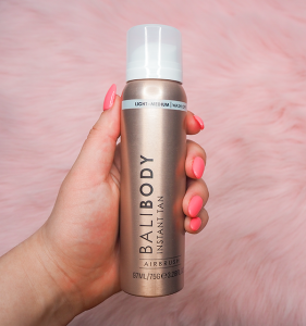 New Bali Body Instant Tan and Body Blending Brush review - A Woman's ...