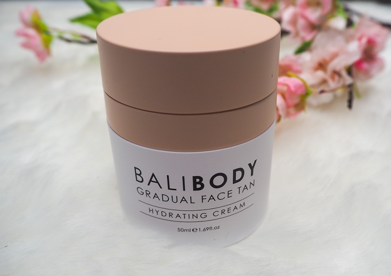 Is the Bali Body Gradual Face Tan a hit or miss? - A Woman's Confidence