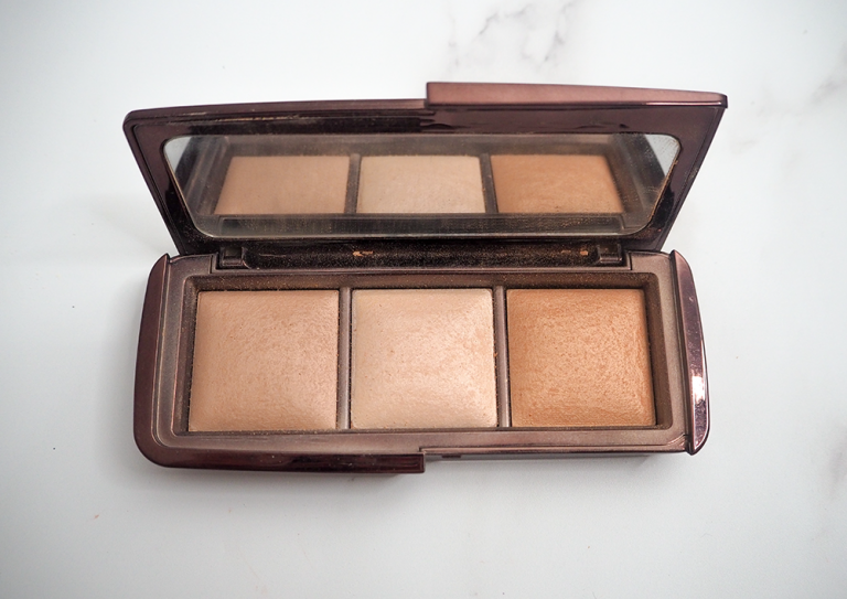 Battle of the brands: Setting powder ranking - A Woman's Confidence