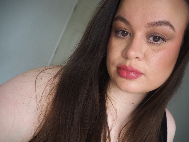 Veil Cosmetics Sunset Skin Liquid Foundation and Sunset Light Primer ...