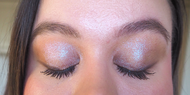 Is this the most beautiful duochrome eyeshadow ever? R.E.M. Beauty ...