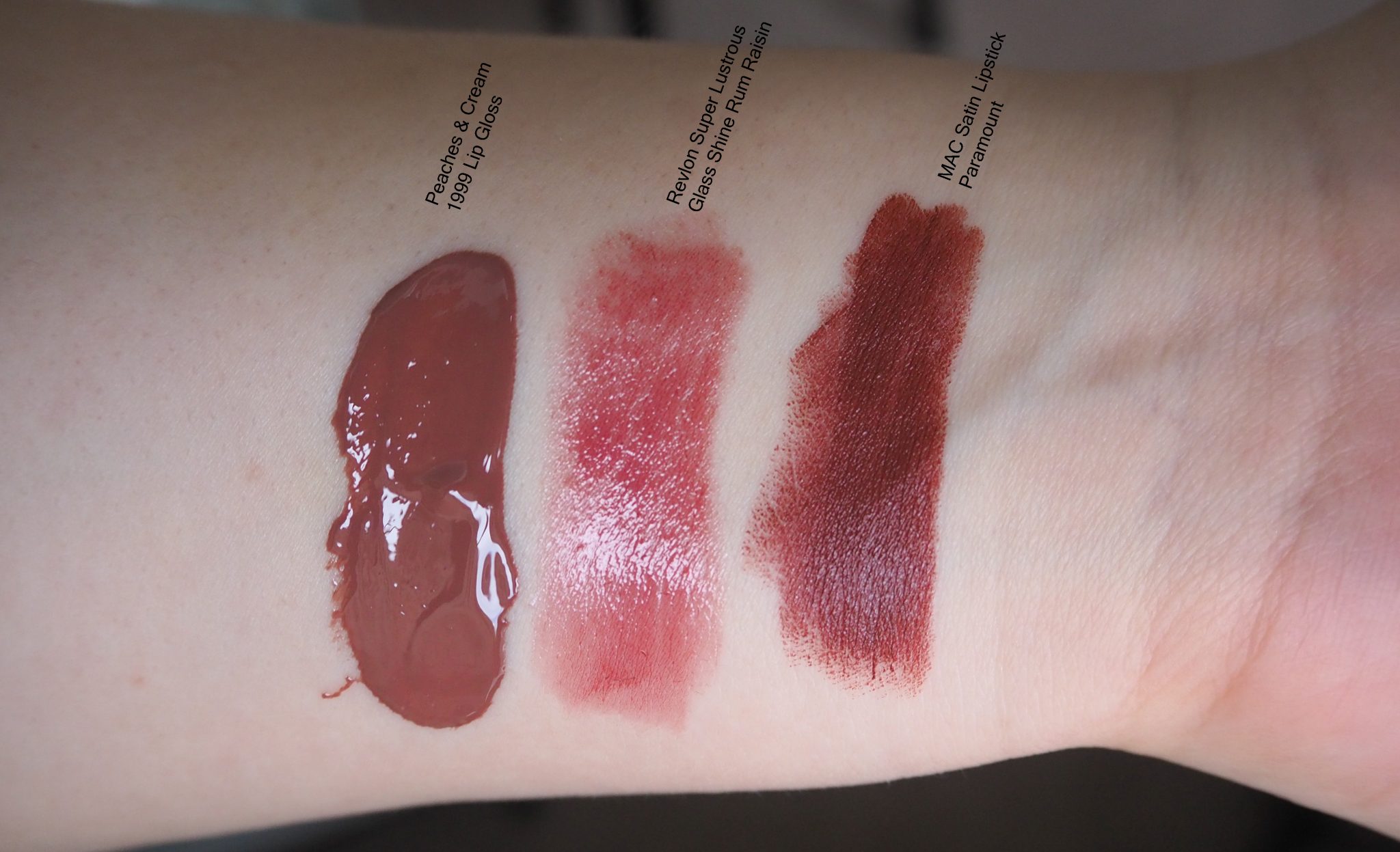 3 iconic 90s-inspired lipsticks to try - A Woman's Confidence